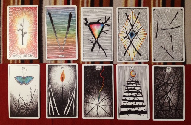 Review of the Wild Unknown Tarot – benebell wen