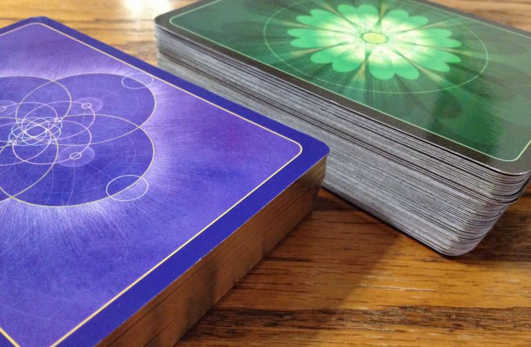 Review of the Psychic Tarot Oracle Deck – benebell wen
