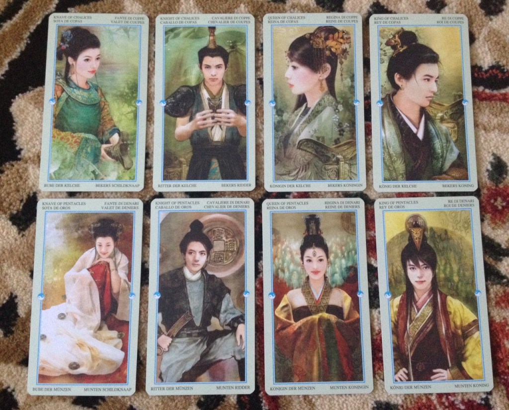 China Tarot: A Deck Review and the Traditional Chinese Art of Der Jen ...