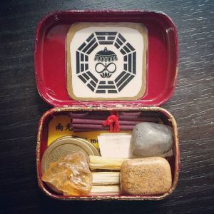 Altar Kit in a Tin (A Mini Travel Altar or Prayer Box) – benebell wen