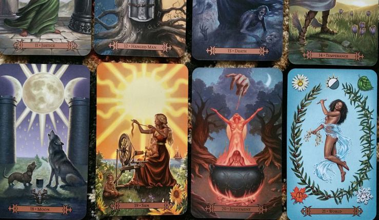 The Modern Spellcaster’s Tarot by Melanie Marquis and Scott Murphy ...