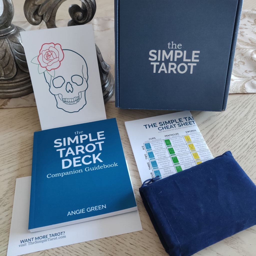 beginner tarot deck – benebell wen