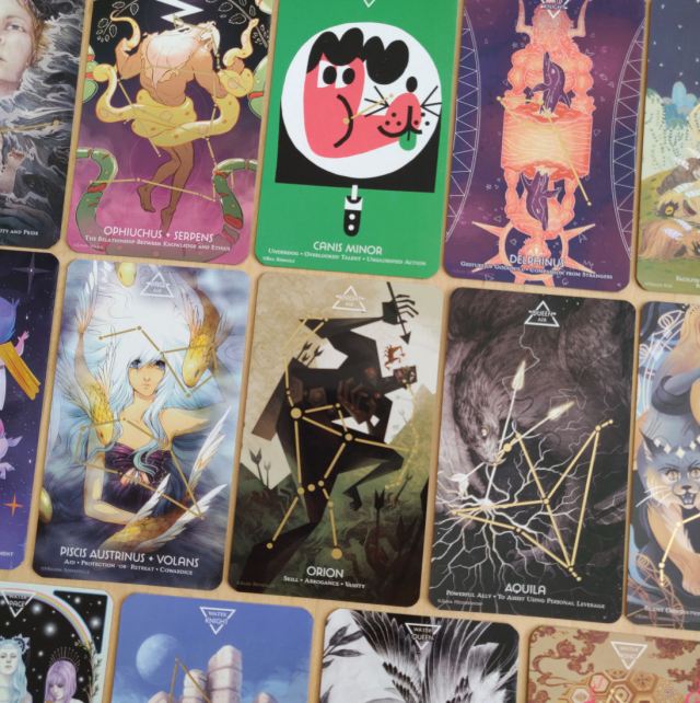 Cosmos Tarot and Oracle – benebell wen