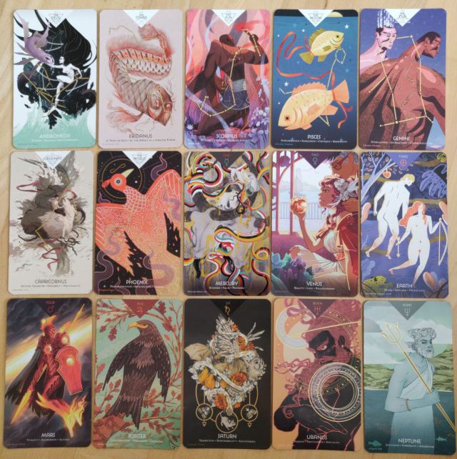 Cosmos Tarot and Oracle – benebell wen