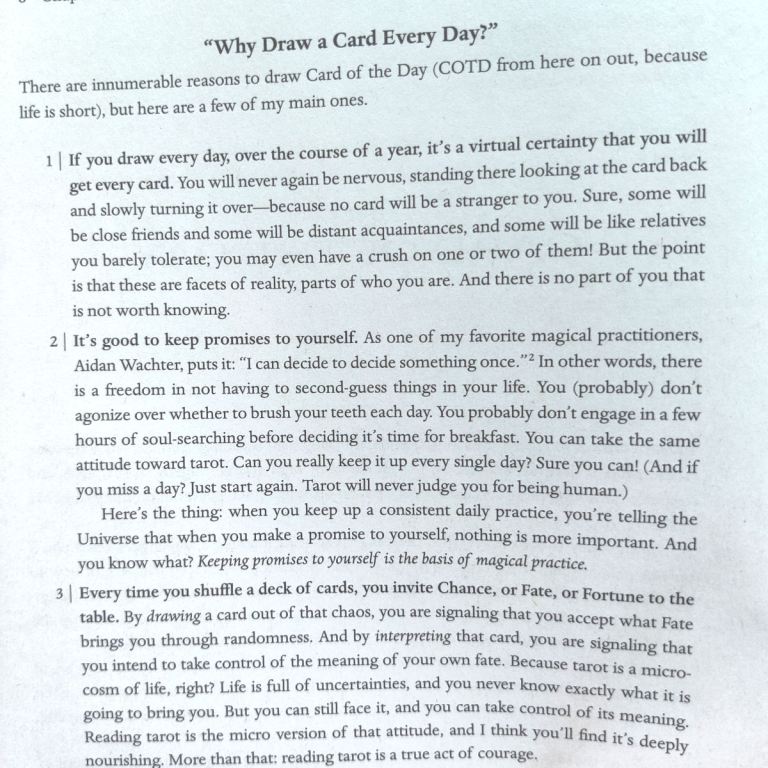 The Living Tarot by T. Susan Chang – benebell wen