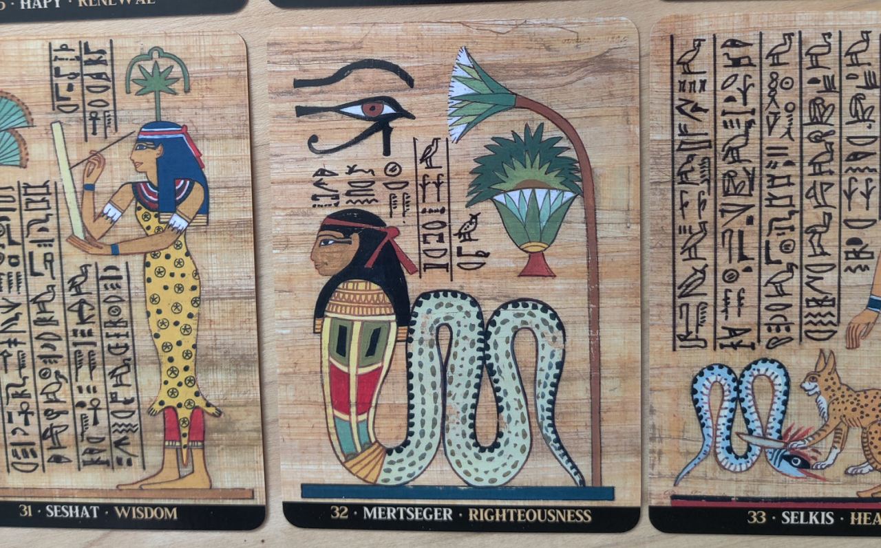 Silvana Alasia’s Oracle of the Egyptian Gods – benebell wen